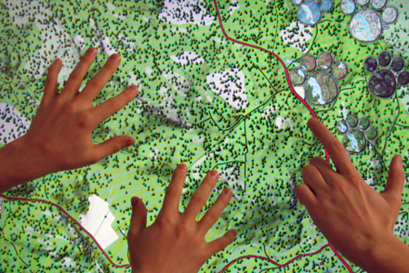 User interfaces and integrated GIS solutions | National Land Survey of ...